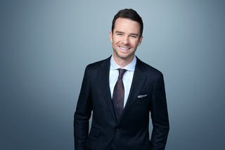 Derek Van Dam: CNN Meteorologist & Global Weather Reporter